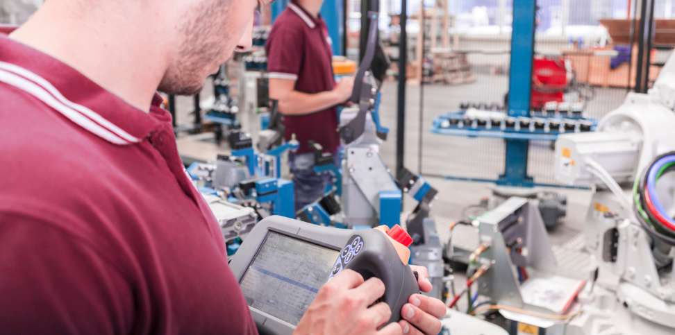 Manufacturing Execution System | Learn What is a Manufacturing ...